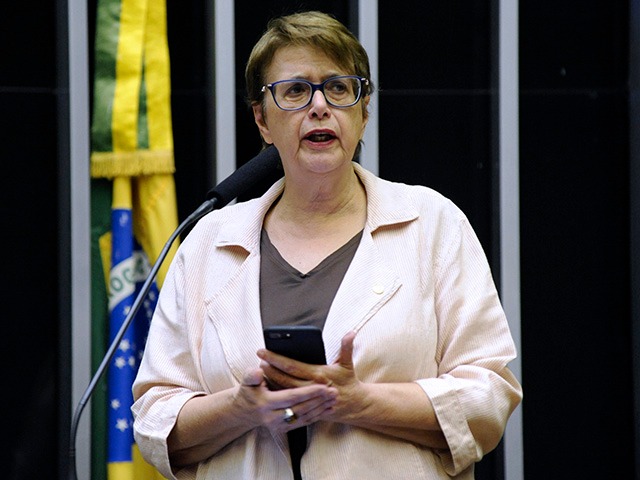 Margarida Salomão (PT), chega ao segundo turno como a mais votada em ...